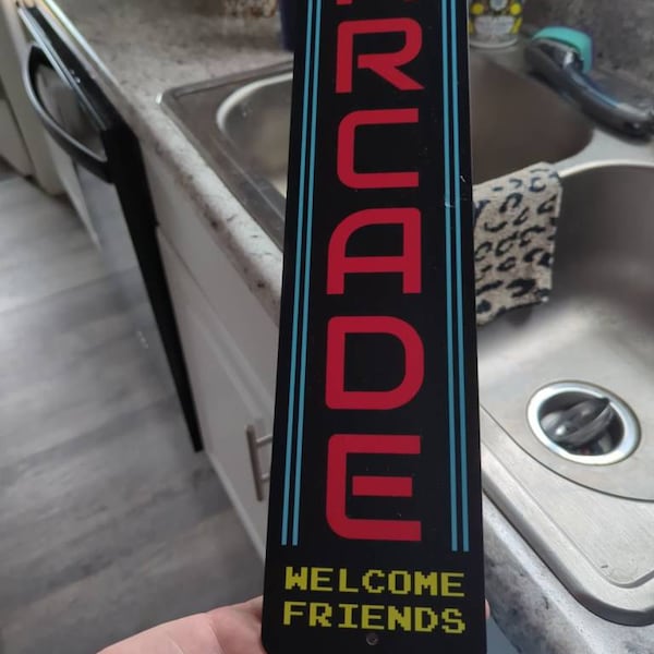 Arcade Sign Vertical, Gamer Gift, Custom Arcade Decor, Game Room Sign ...