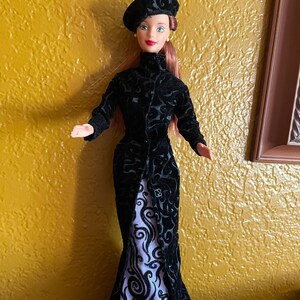 Marx and Gutherz Carlsbad Ceramic Vase Ginger Jar Leaf Pattern Blues ...