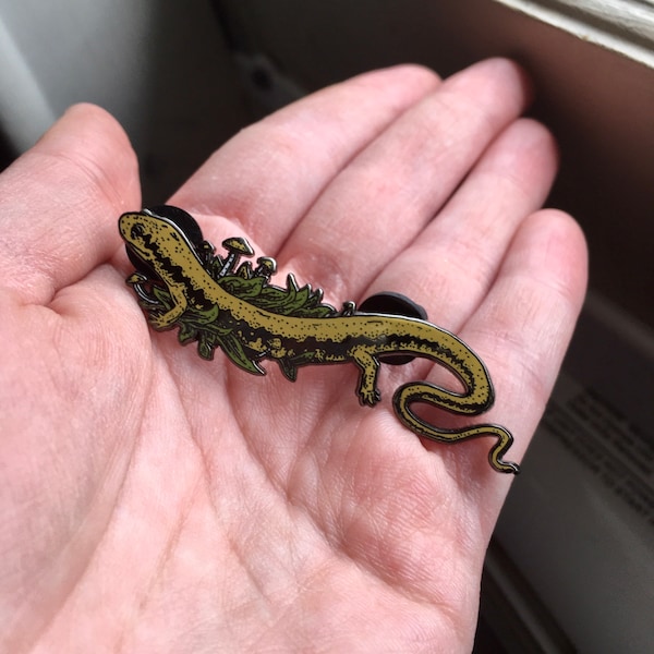 Salamander Lapel Pin / Artist Series Pin by Logan Schmitt / Lizard ...