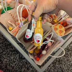 Personalised Alcohol Tags Wedding Favour Gift Tag to Fit Miniature ...