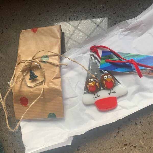 Christmas Tree Fused Glass Decoration With 2 Robins - Etsy UK