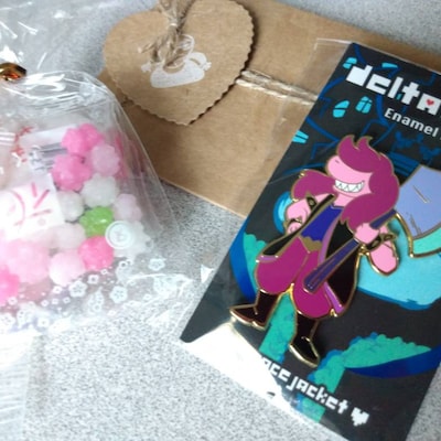 Deltarune Enamel Pins W/ Free Sticker - Etsy