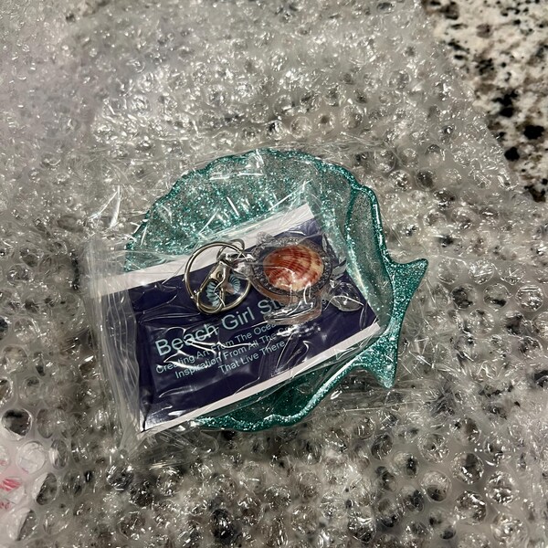 The Beach is Calling - Shell Resin Frame - Etsy