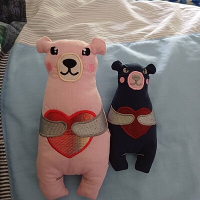 Teddy Bear With Heart Stuffie ITH Embroidery , Machine Pattern, ITH ...