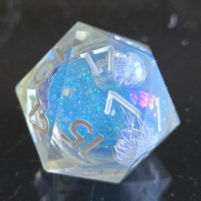 D20 Engraved White Howlite Gemstone D20 Dice Dungeons and Dragons D20 ...