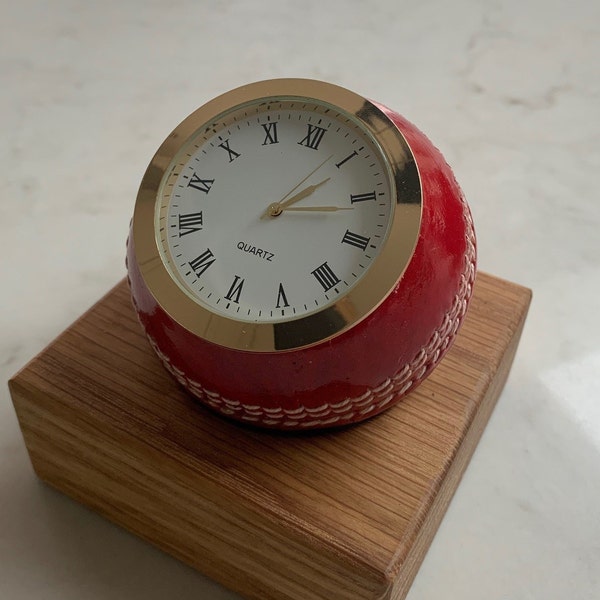 Vintage Cricket Bat Clock With Cricket Bat Shaped Hands - Etsy