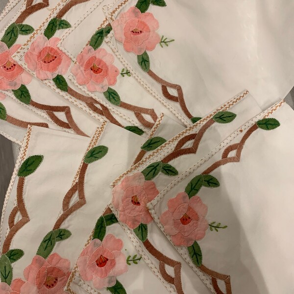 Vintage Embroidered Crinoline Ladies Linen Tray Cloth/ Placemat ...