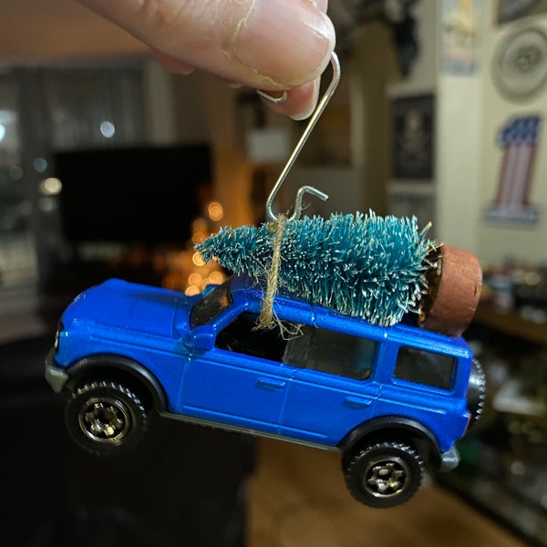 VHTF RARE 2021 Ford Bronco 4 Door Carrying Christmas Tree Car Ornament ...