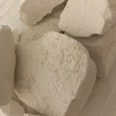 BENTONITE Edible CLAY Chunks Natural, 100 Gm 4 Oz 9 Kg 20 Lb Buy in ...