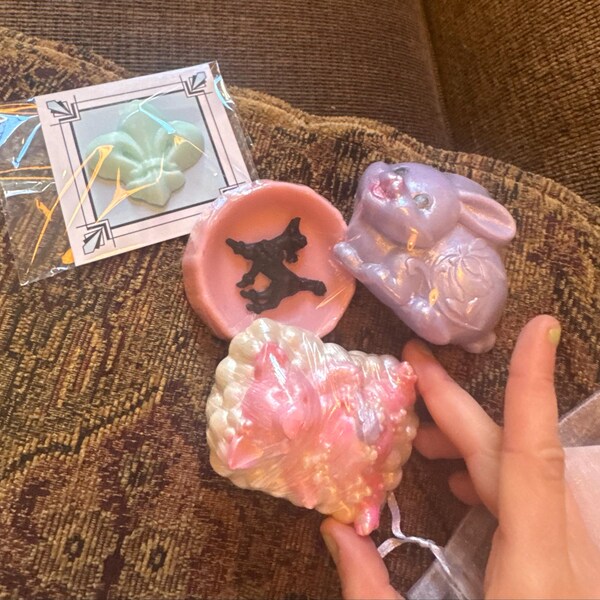 Fan Soaps in Gift Box - Etsy