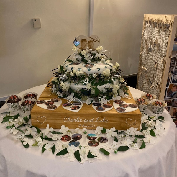 Personalised Rustic Square Wedding Cake Stand white or Oak Stain - Etsy