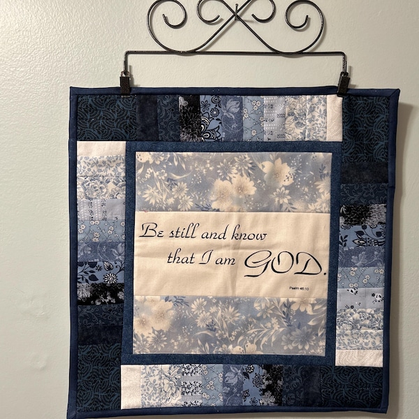 Hanger With Clips Charcoal Hanger From Ackfeld Manufacturing*mini Quilt ...