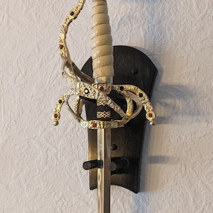 Rapier Specific Vertical Sword Display - Etsy