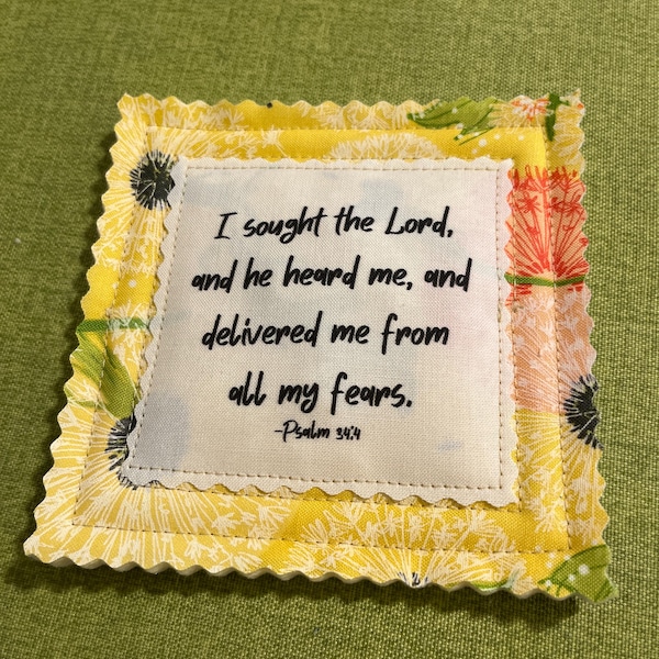 Christian Women Quilt Square Set - 17 Precut Bible & Faith Quotes ...