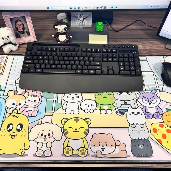 SVT Miniteen Jun OCL Mouse Pad - Fun Desk Accessory, Gift for Carats ...