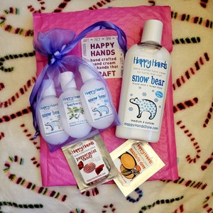 32-scent SUPER Sampler Hand Cream Sample Set HAPPY HANDS Scented Shea ...