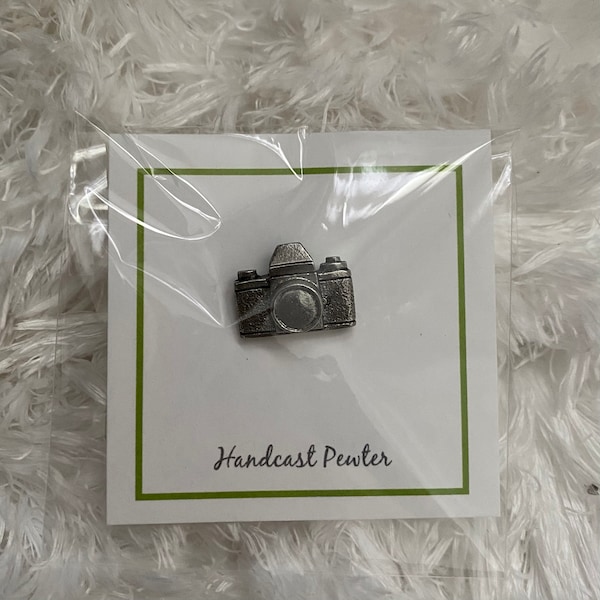 Camera Lapel Pin - CC200- Photo, Photographer, and Camera Pins and ...