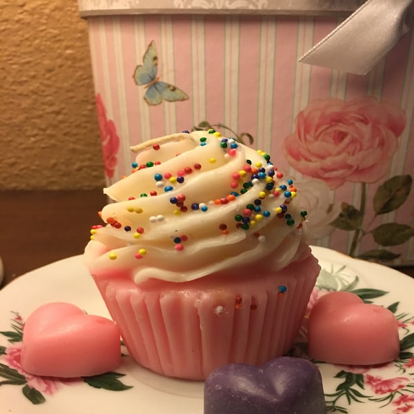 Super Cute Cupcake Candles! - Soy Candle - Birthday Gift - Birthday ...