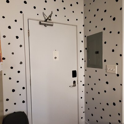 Spot Vinyl Wall Decals: Dalmatian Polka Dots, Paint Hand-drawn Circles ...