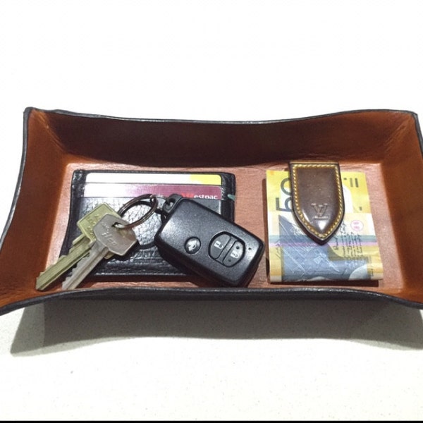 Large Handcrafted Leather Valet Tray. Paper Sized Leather Letter Tray ...