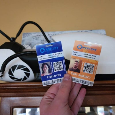 Aperture Laboratories ID Card Cosplay Prop - Etsy