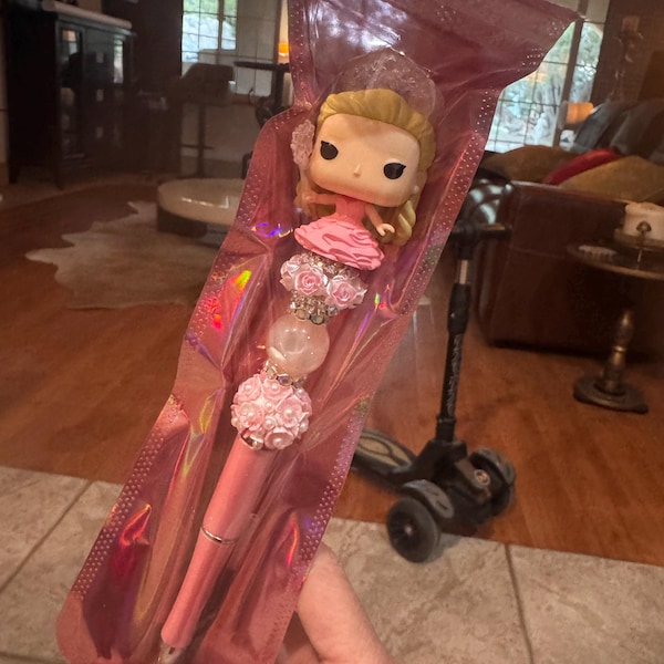 Wicked Pen | Elphaba Pen | Glinda Pen | Wizards of Oz Collectables ...