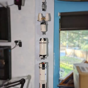Wall Mounting Kit for Displaying Apollo Saturn V Rocket - Etsy