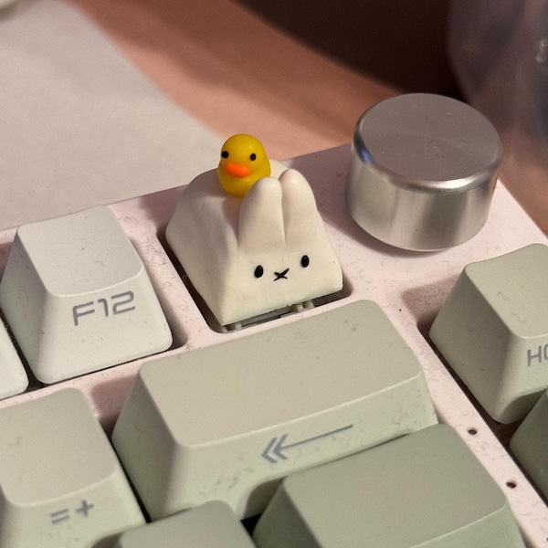 Cute Bunny Keycap, Cute Artisan Keycaps, Handmade Polymer Clay Artisan ...