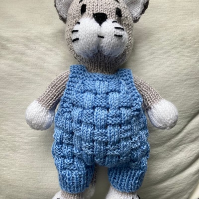 Cat Knitting Pattern, DIY Stuffed Animal,cat in Overall, Gift for Kids ...