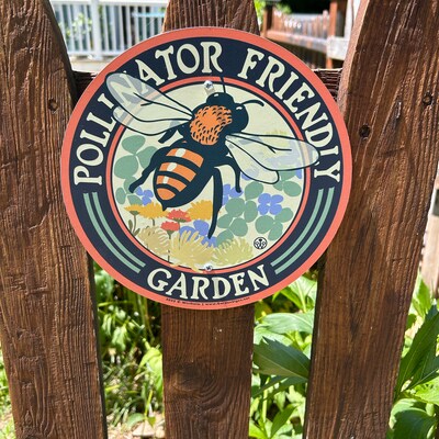 Bee Pollinator Friendly Garden Sign - Etsy
