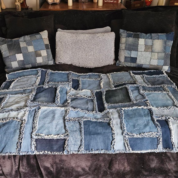 Denim Rag Quilt // Queen Size Bed // Recycled Blue Jeans // 91”x101” - Etsy