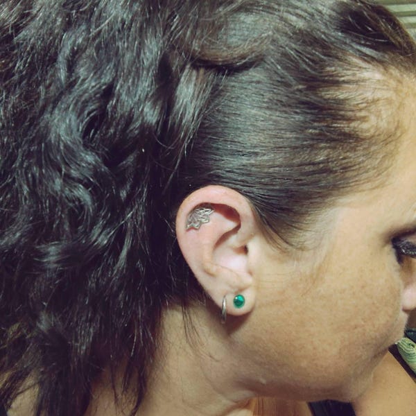 Top Helix Chain Piercing • Hanging Pendulum Helix Earring • Crescent ...