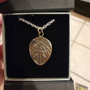 Elessar the Elfstone Aragorn's Pin Officially Licensed | Etsy