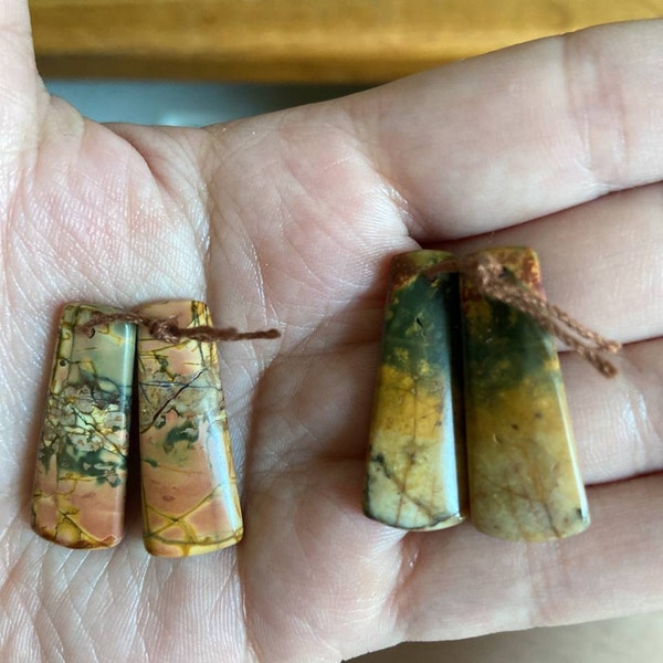 Natürliche Red Creek Jaspis Trapez Ohrring Paar gebohrt Matched Edelstein Bead Paar Aka ...