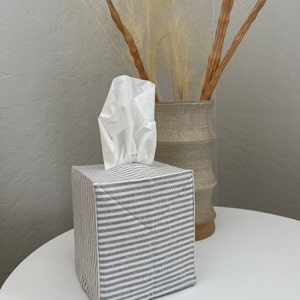 Classic Linen Tissue Box Cover. Minimalistic Bathroom Decor. - Etsy