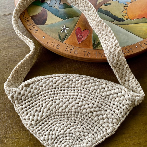 Crochet Pattern - Ulla Belt Bag / Purse by Lakeside Loops - Etsy