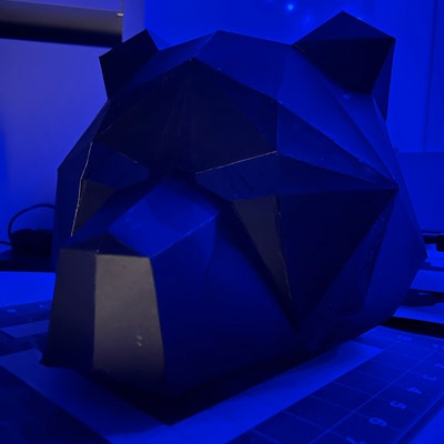 Papercraft Star Wars, Make Your Own C3PO Statue, Papercraft C-3PO ...