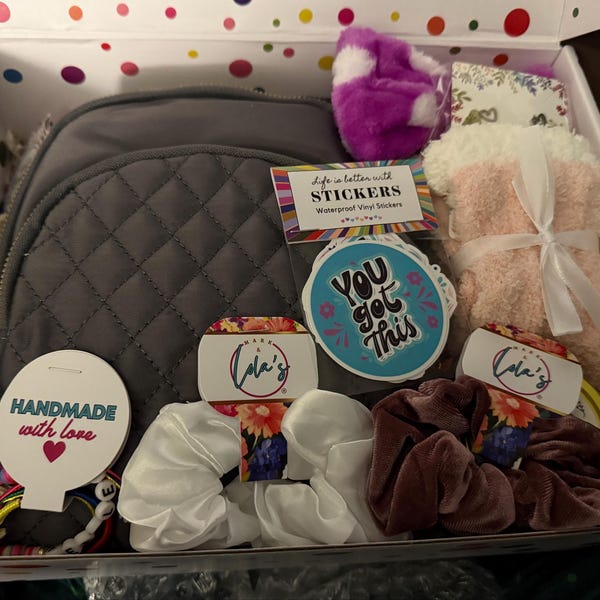 First Period Kit for Girls Tween 1st Period Starter Kit Period Box ...