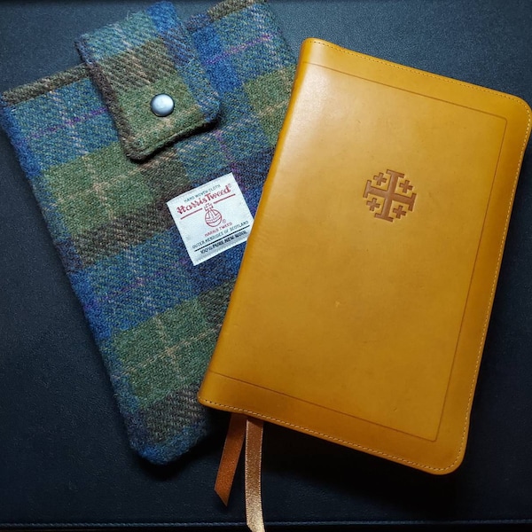 Harris Tweed Book Sleeve - 18 Patterns , Various Sizes Available - Etsy