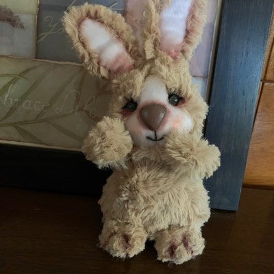 Primitive Big Boy Bunny PATTERN - Etsy