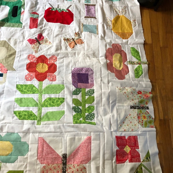 PDF Pattern for Spring Flower Quilted Table Topper - Etsy