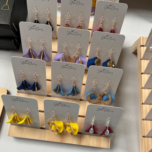 Keychain Display | Hook Display Board | Keyring Stand | Keyring Display ...