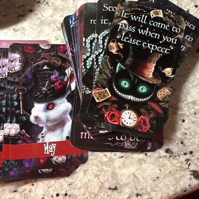 HALLOWEEN Deck the SPOOKY SEASON Oracle Mystical Halloween Tarot love ...