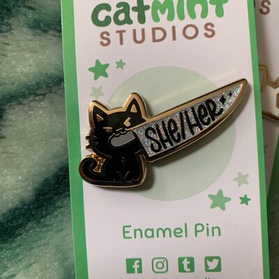 Pronouns Stabby Cats Hard Enamel Pins Be Gay Do Crime LGBT Pronouns Cat ...