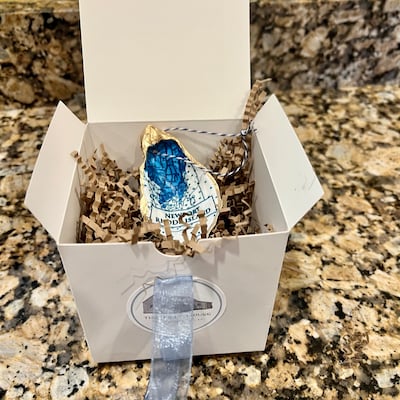 Seating Chart and Wedding Gift Nautical Oyster Shell Wedding Favor ...