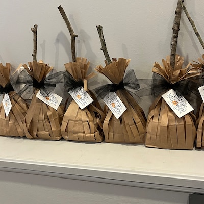 Printable Happy Halloween Gift Tag, Trick or Treat Favor Bag Tag ...