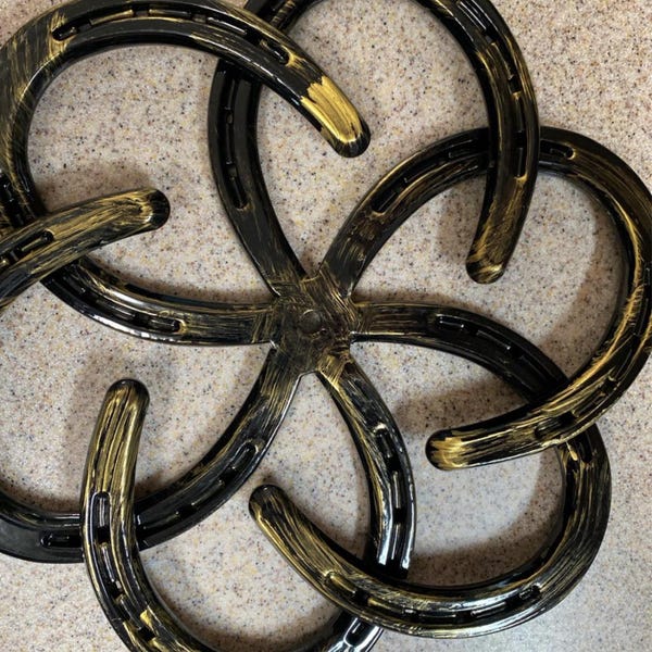 Horseshoe Wall Clock, Horse Shoe Art, Rustic Home Decor, Country Home ...