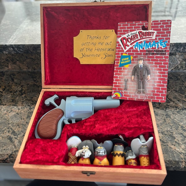 Roger Rabbit Cartoon Revolver Prop Set - Etsy