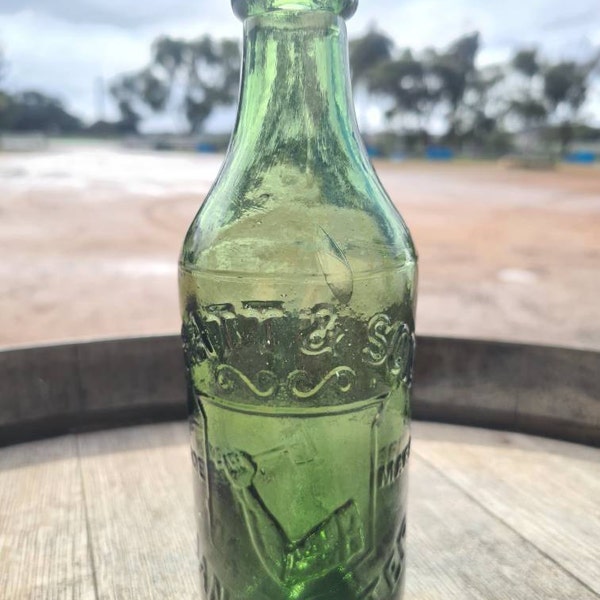 Antique Mackenzies Smelling Salts Bottle in Mint Condition Like New ...