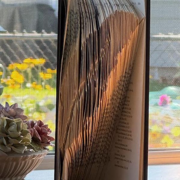 217. Paw Print Book Fold - Animal - 200 Folds - Pattern Only - Pet ...